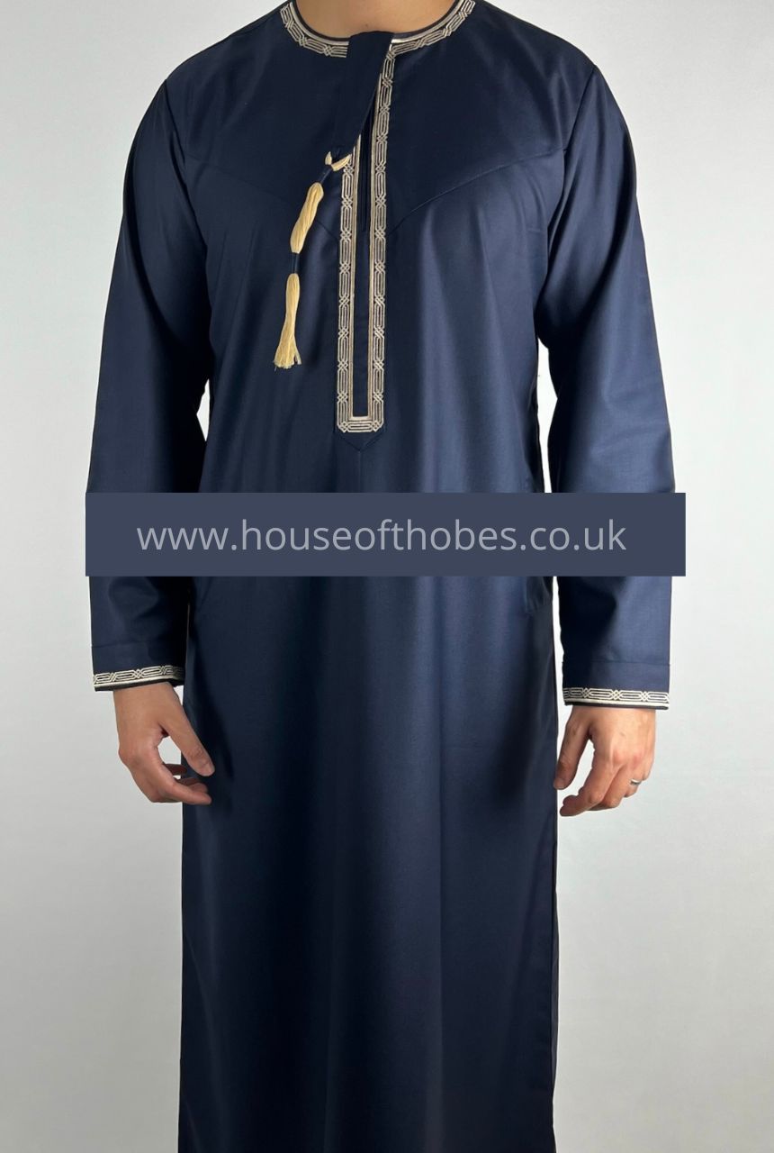 Boy's Navy Embroidered Omani Thobe – House of Thobes